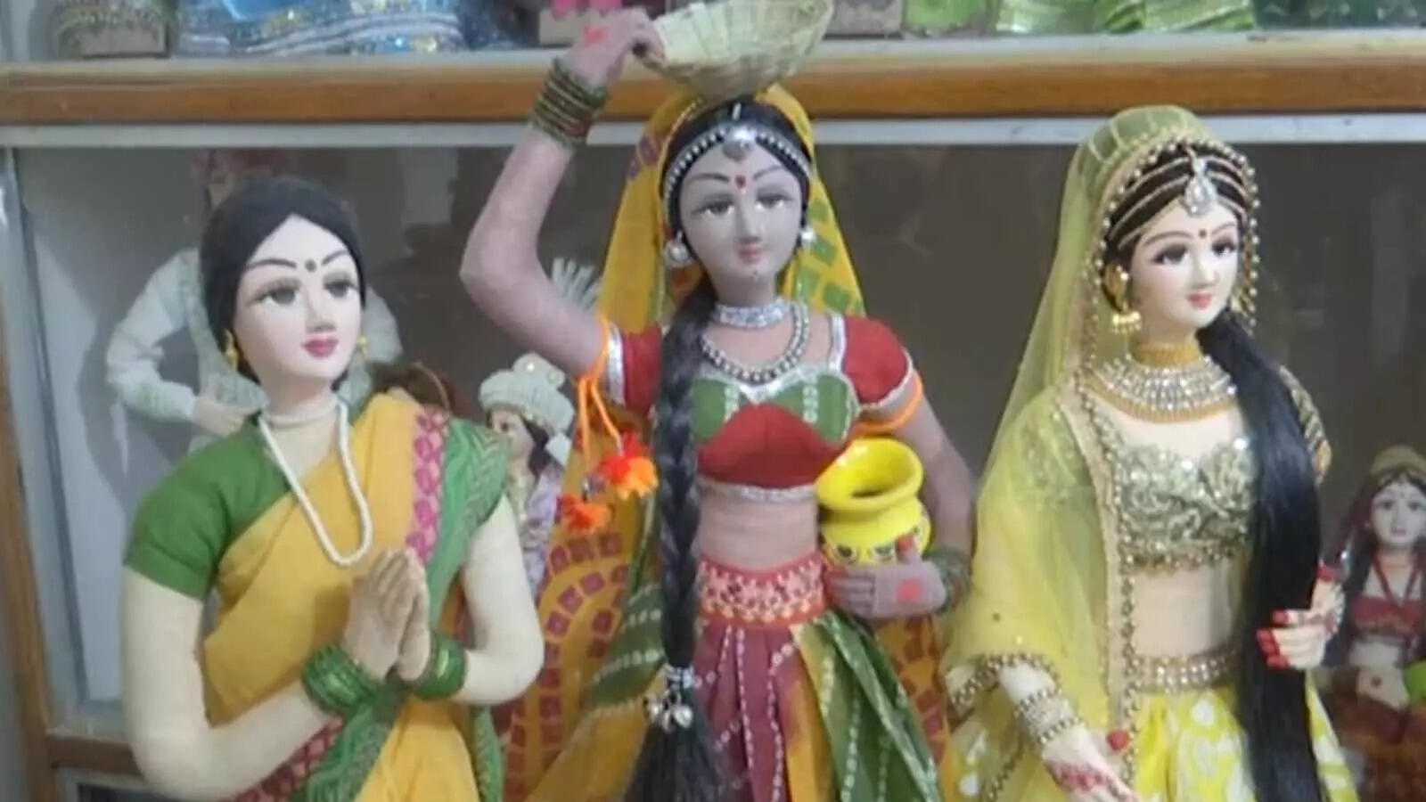 How these Jharkhand women make handmade dolls to revive culture