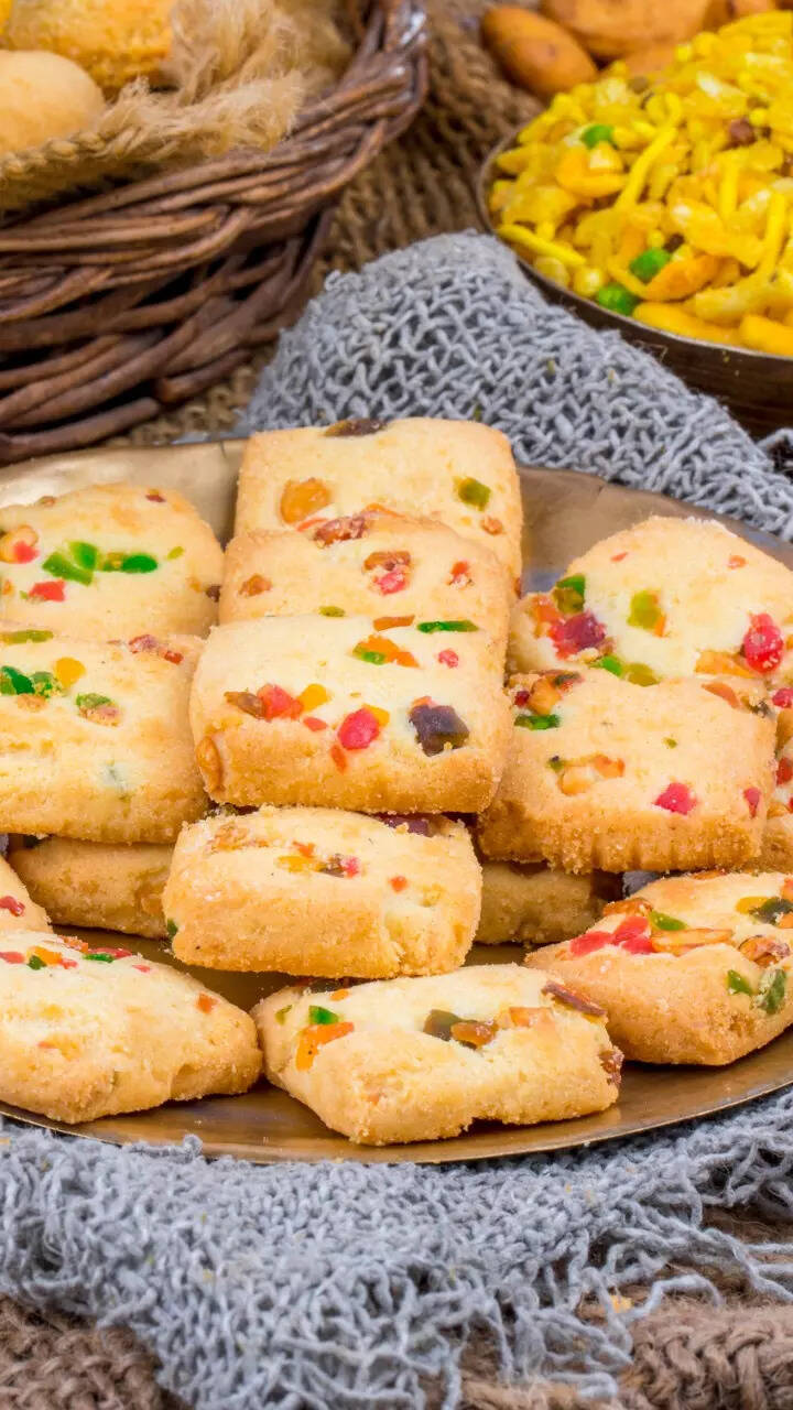 Indian Bakery Cookies Butter Cookie Taunt: Dairy Major Locks Horns