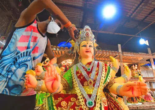 In Pics: Preparations of Navratri begins in Mumbai
