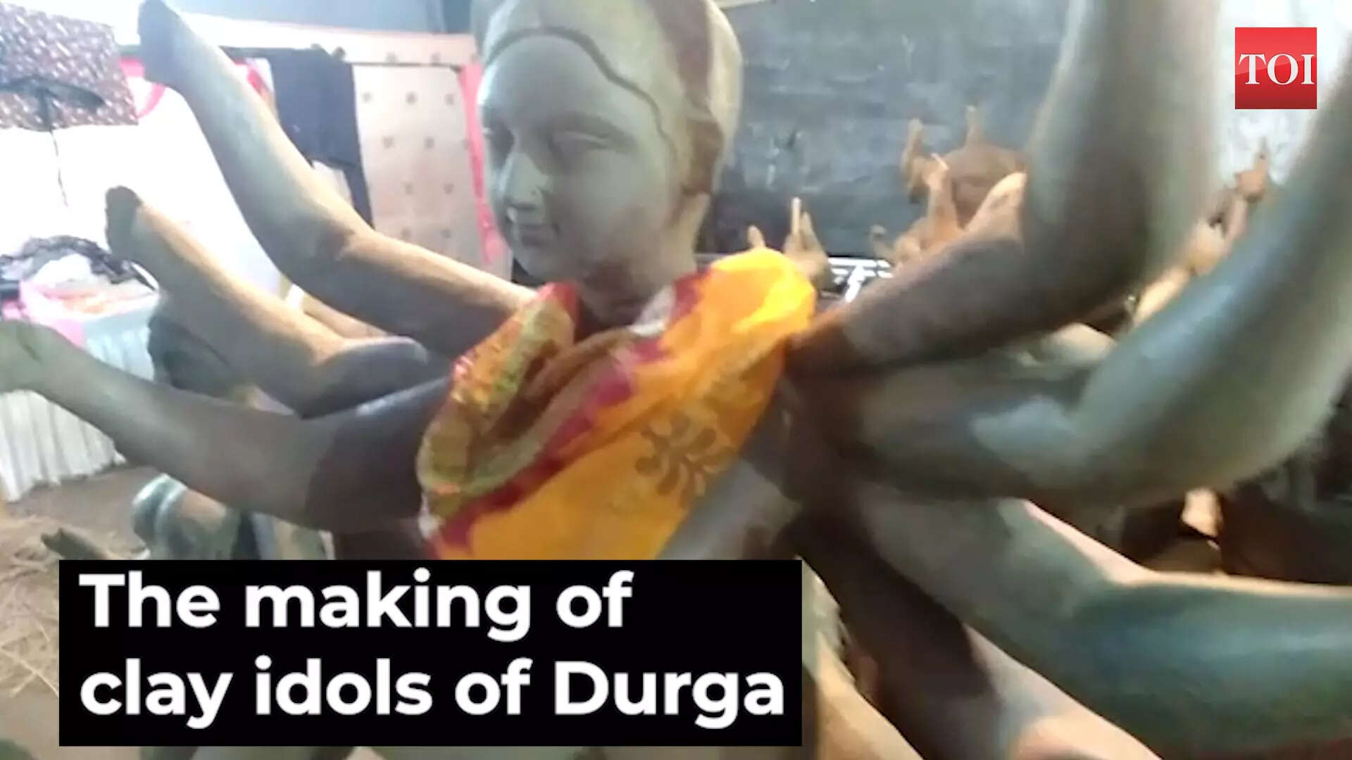 clay: Bhubaneswar: Clay idols of Goddess Durga get final shape and ...