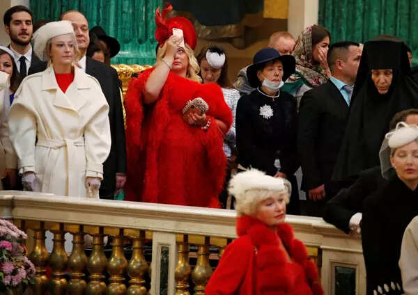 35 spectacular pictures from first royal wedding in Russia since ...