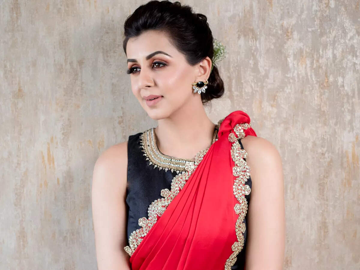 Flaunt sari with a modern twist this Diwali - Times of India