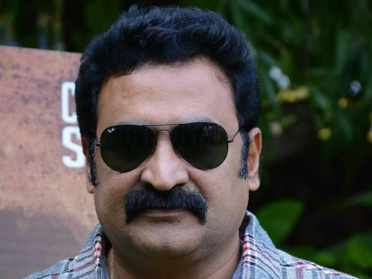 Naren talks about doing 'Enga Veetu Meenakshi'