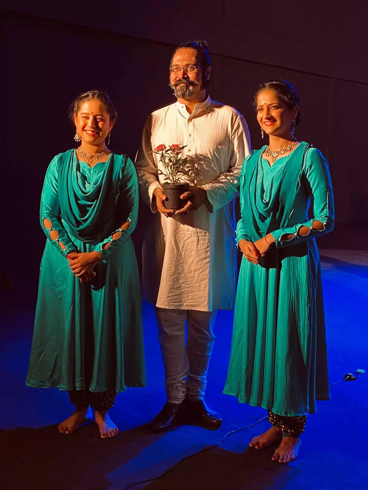 Beyond boundaries: Celebrating human-nature relationship through dance ...