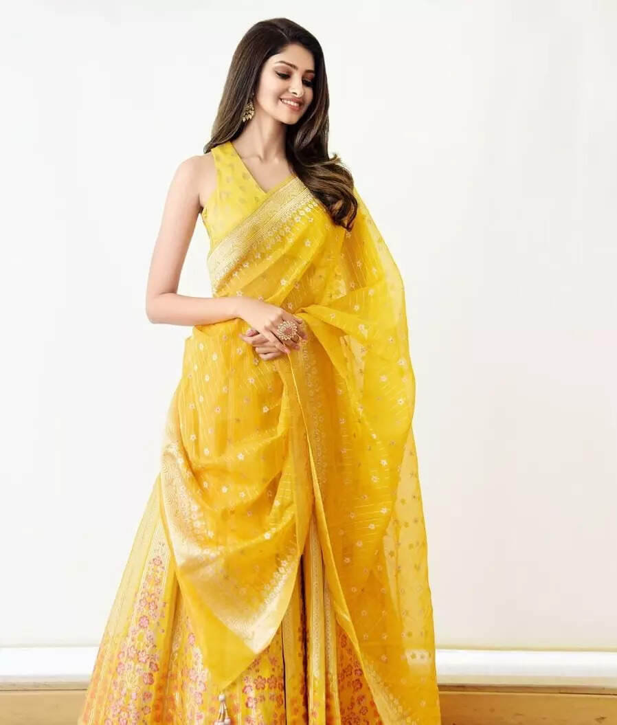 Manasa Varanasi shines bright in a sunny yellow lehenga
