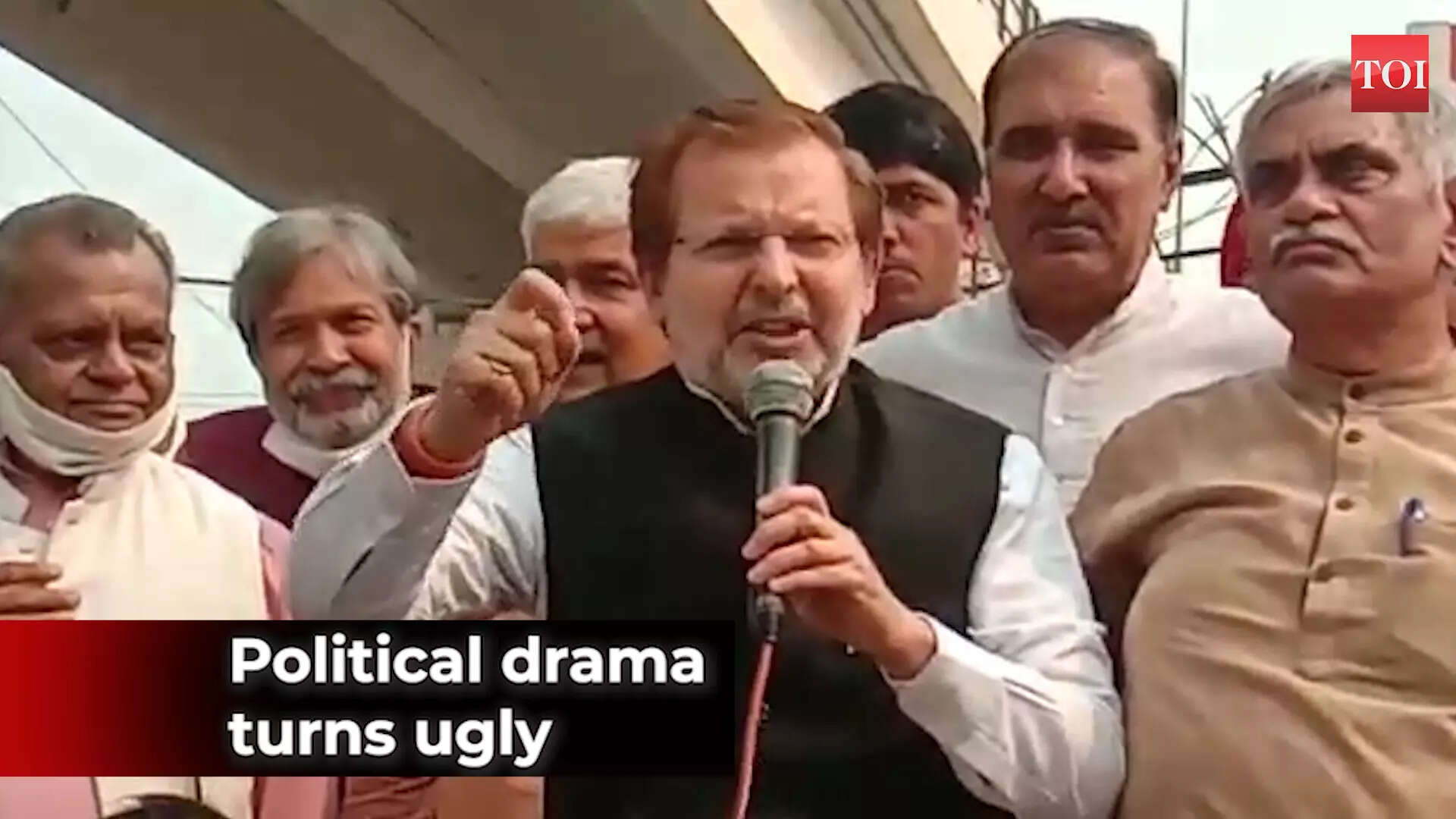 grover: Rohtak: BJP MP threatens publicly of gouging eyes and chopping ...