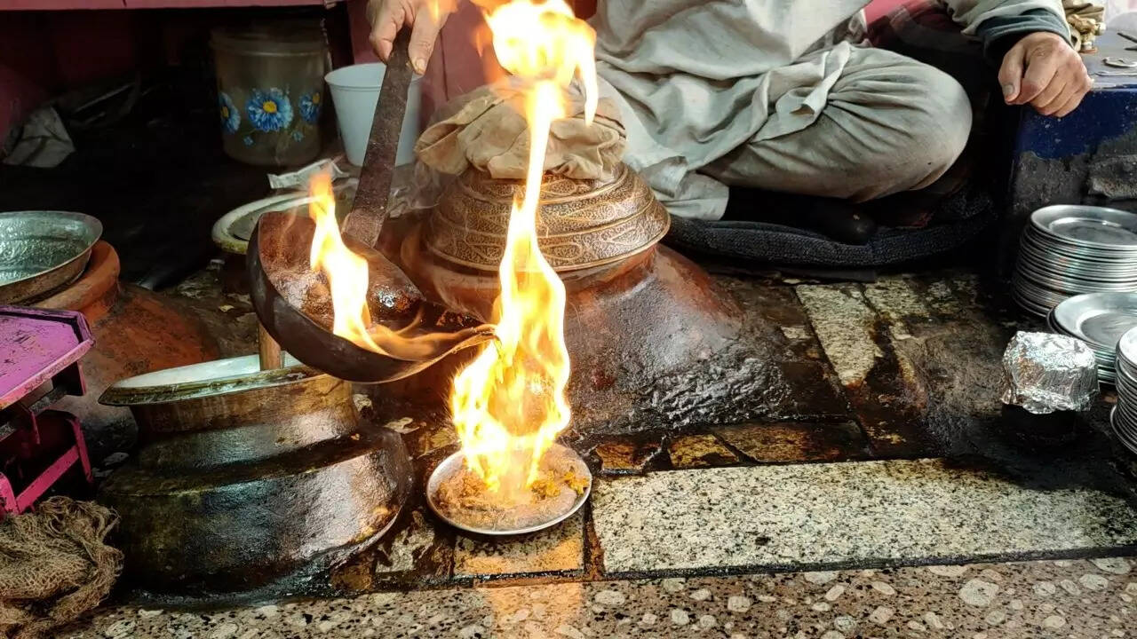 Traditional Kashmiri dish 'Harissa' gaining popularity again: Mouth ...