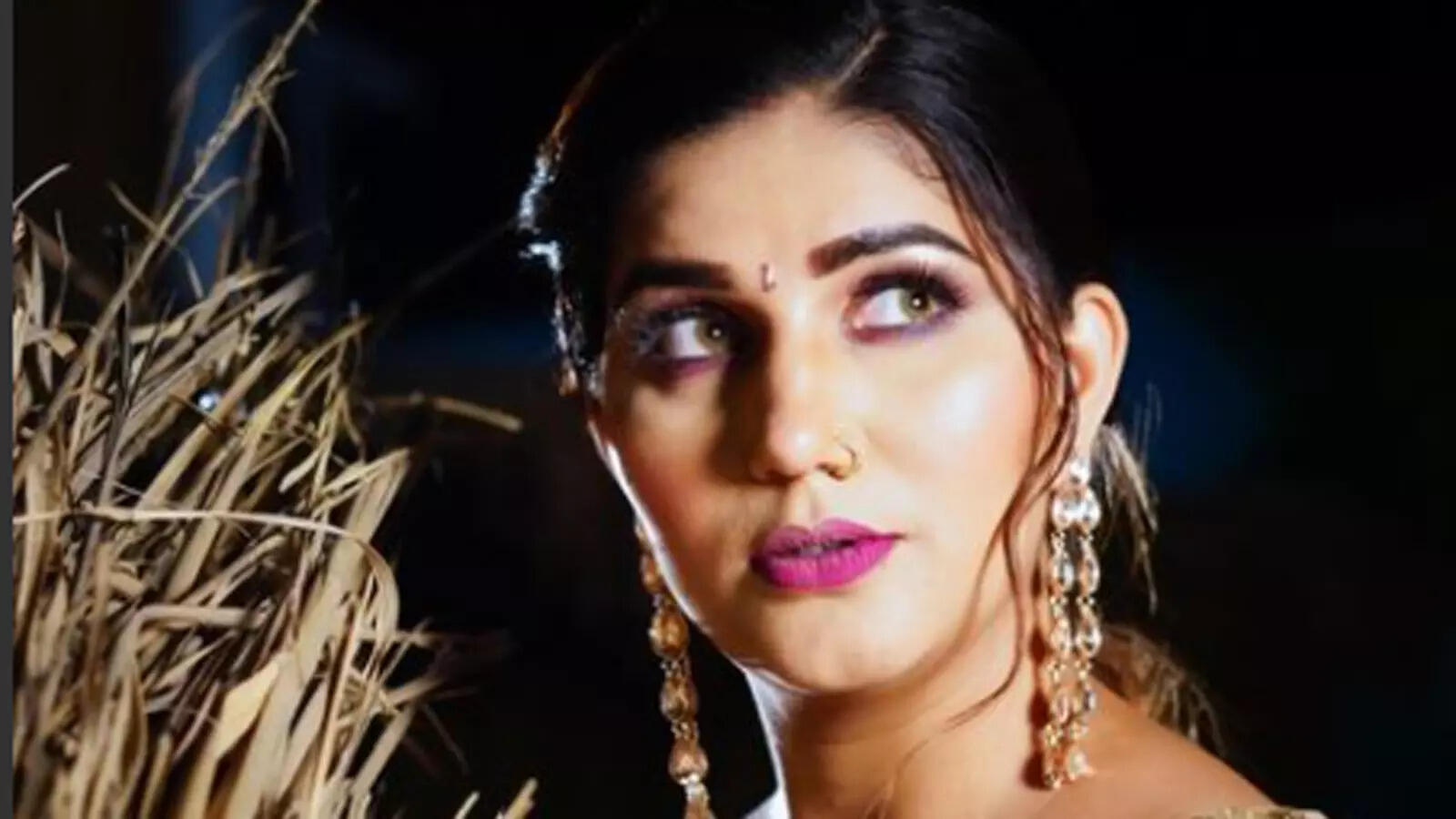 Ex Bigg Boss Contestant And Haryanvi Dancer Sapna Choudhary Lands In