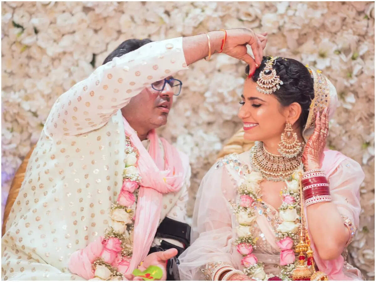 Exclusive pics! Priya Ahuja and Malav Rajda of Taarak Mehta Ka Ooltah ...