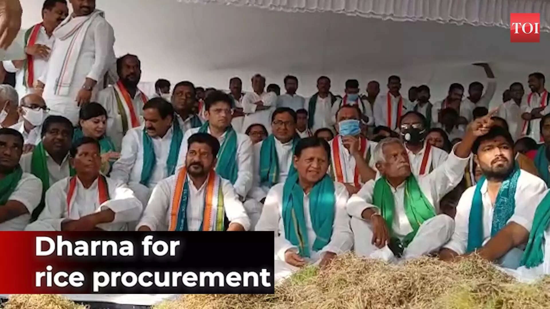 tpcc: Hyderabad: TPCC leaders sit on a 2-day dharna