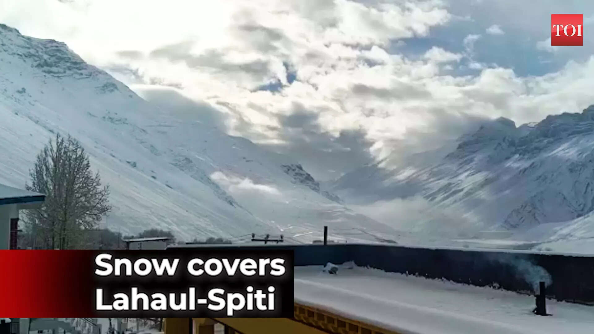 lahaul: Himachal Pradesh: Snowfall leaves Kaza in Spiti valley covered in white
