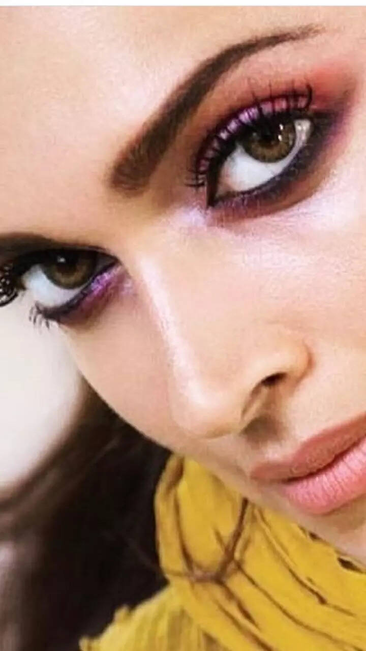 Black Eye Makeup Boxer | Saubhaya Makeup
