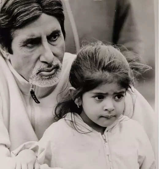 20 years of 'K3G': You cannot miss these candid BTS pictures of Amitabh ...