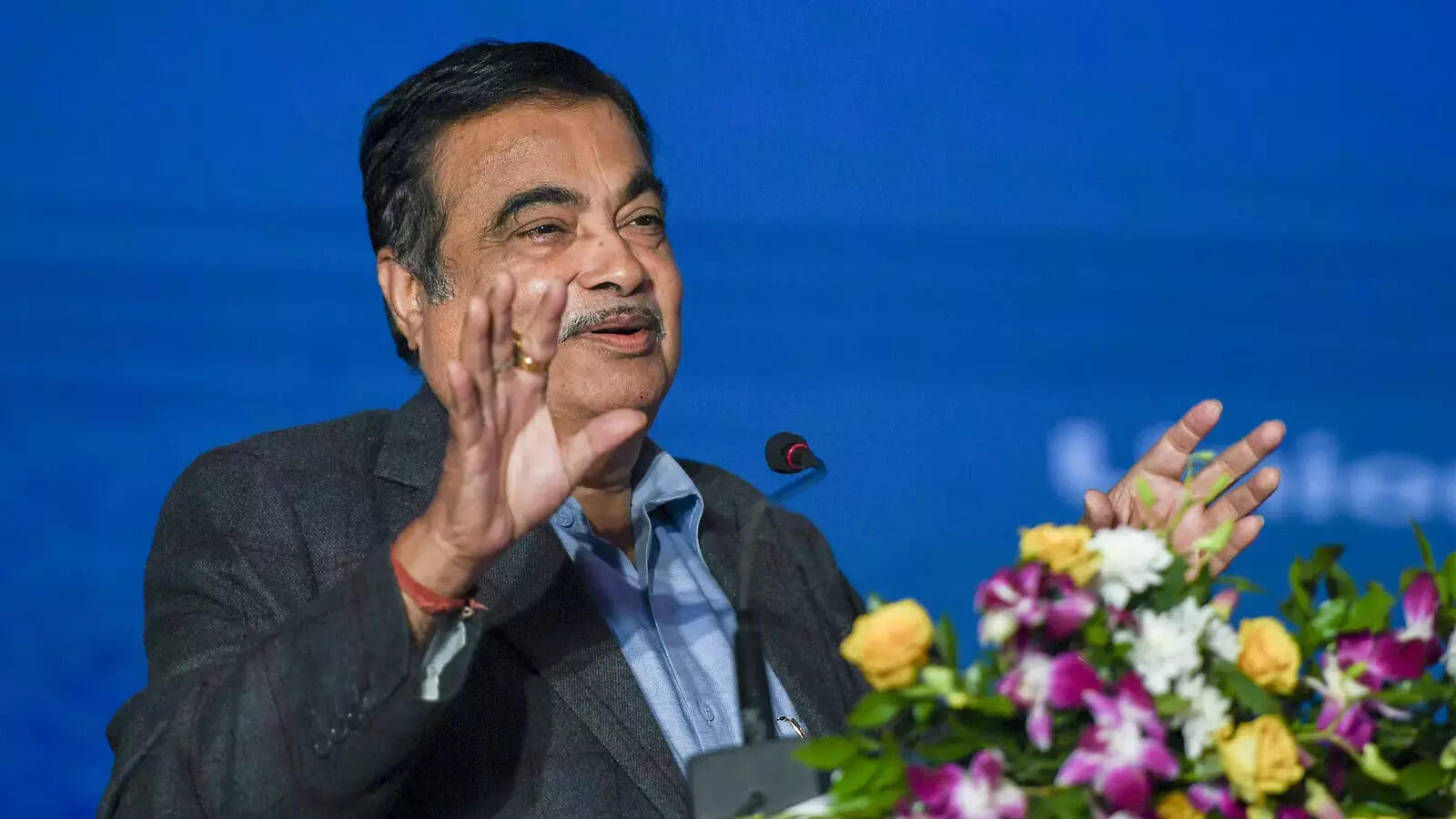 nitin gadkari: When Dhirubhai Ambani was upset with me: Nitin Gadkari ...