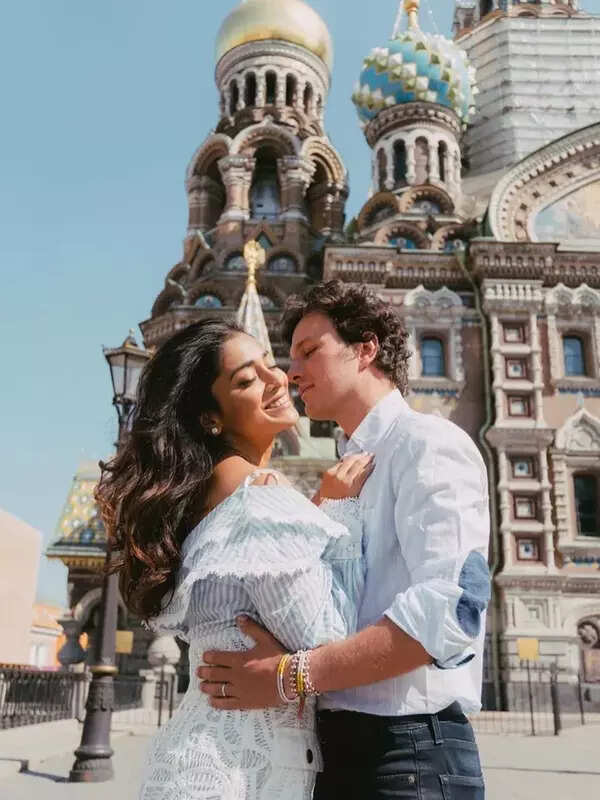 Romantic vacation pictures of South diva Shriya Saran with hubby go ...