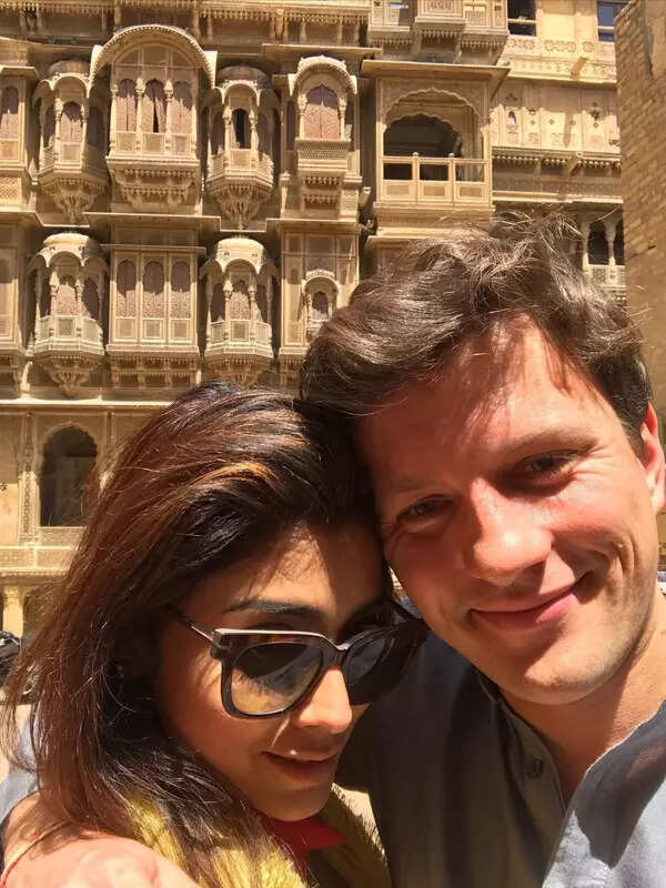 Romantic vacation pictures of South diva Shriya Saran with hubby go ...