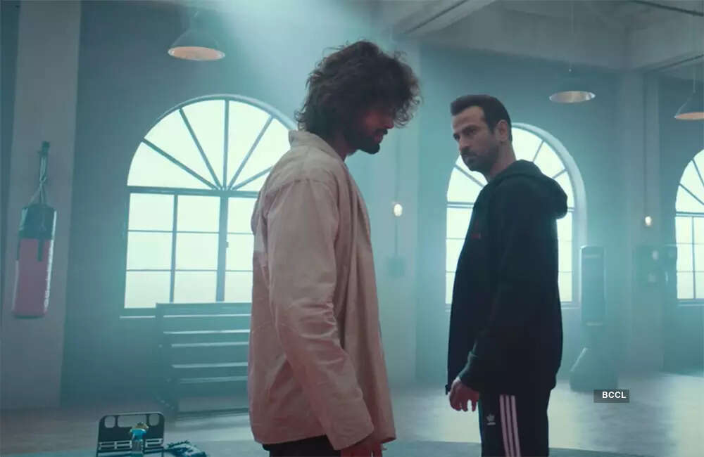 Liger Movie User Reviews & Ratings | Liger (2022) | Times Of India