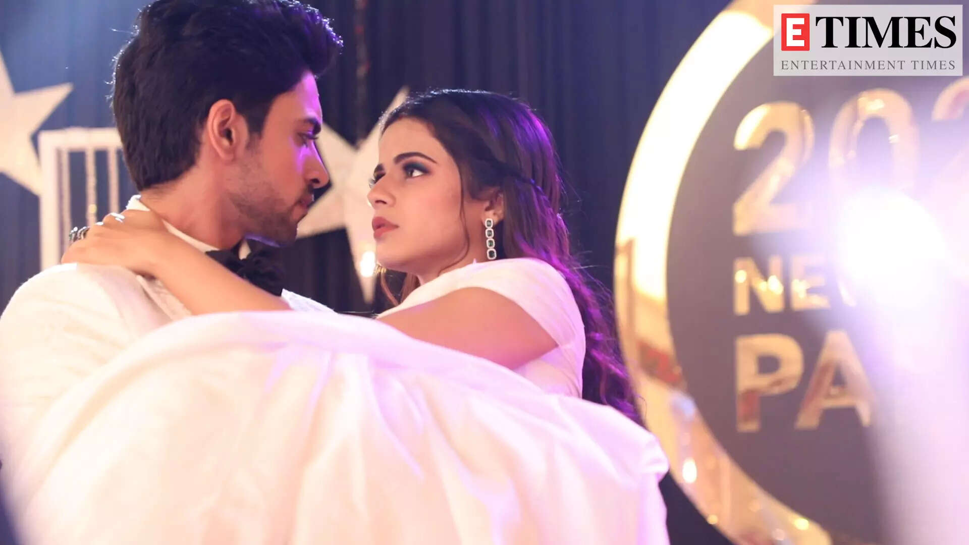 Thapki Pyaar Ki 2: Thapki and Purab have a white New Year bash