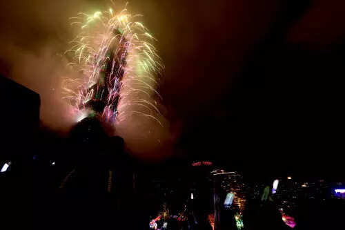 Happy New Year 2022: Pictures of how world welcomes 2022 with stunning ...