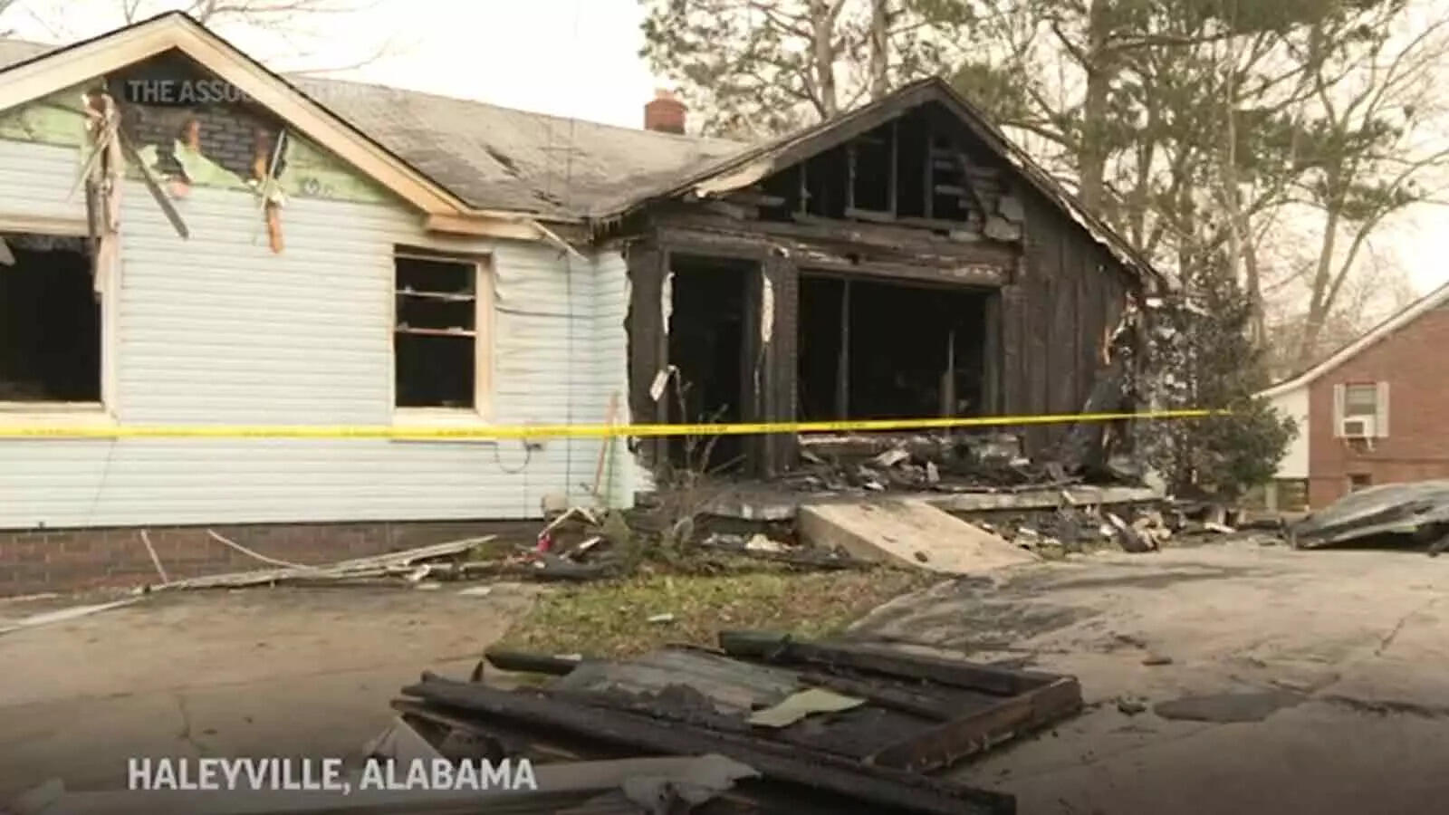 Mother, 2 children killed in Alabama house fire