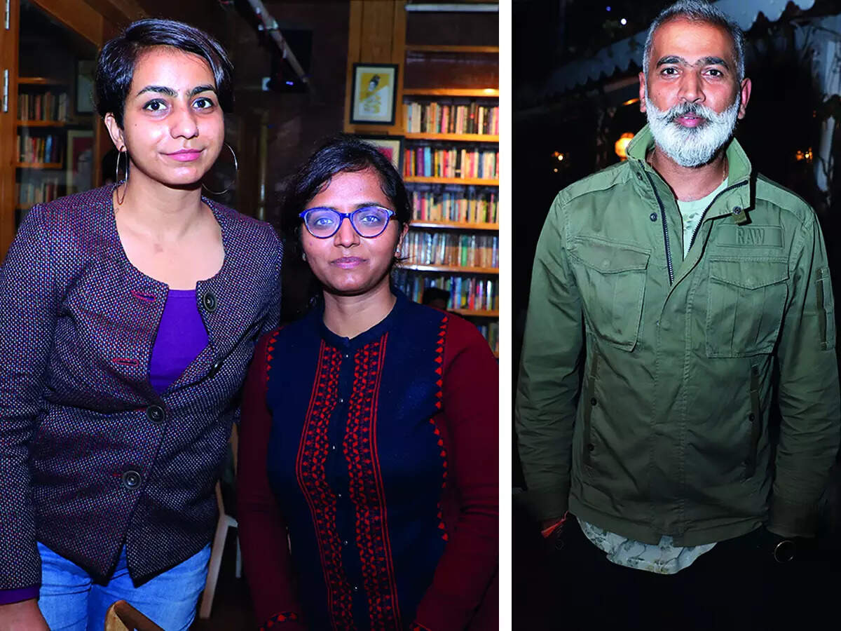 An engaging storytelling session in Lucknow