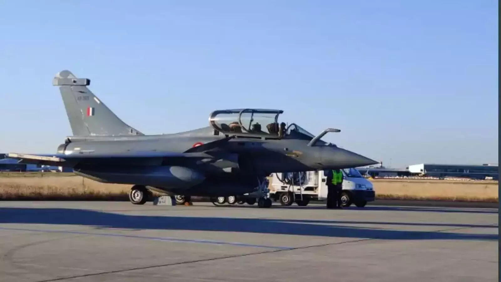 75 aircraft to feature in 'grandest flypast ever' during R-Day ...