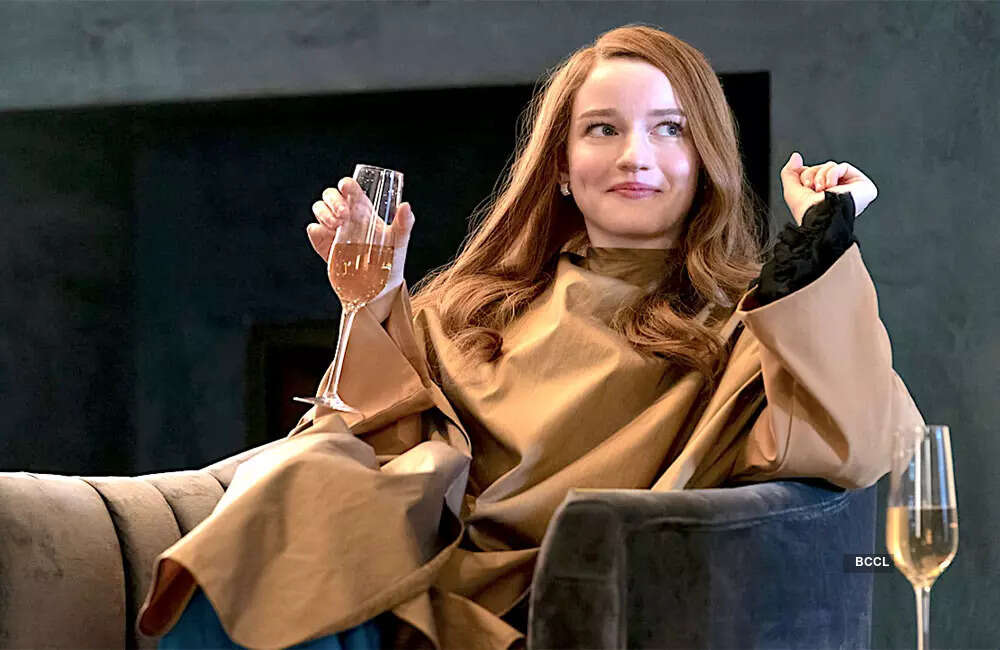 Inventing Anna Web Series: Review, Trailer, Star Cast, Songs, Actress ...