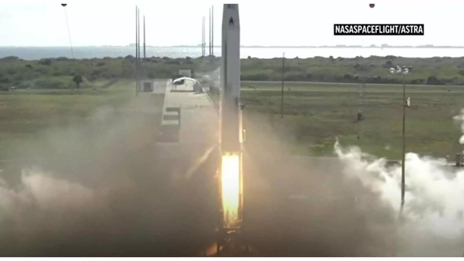 Rocket startup’s Florida launch debut ends in ocean crash