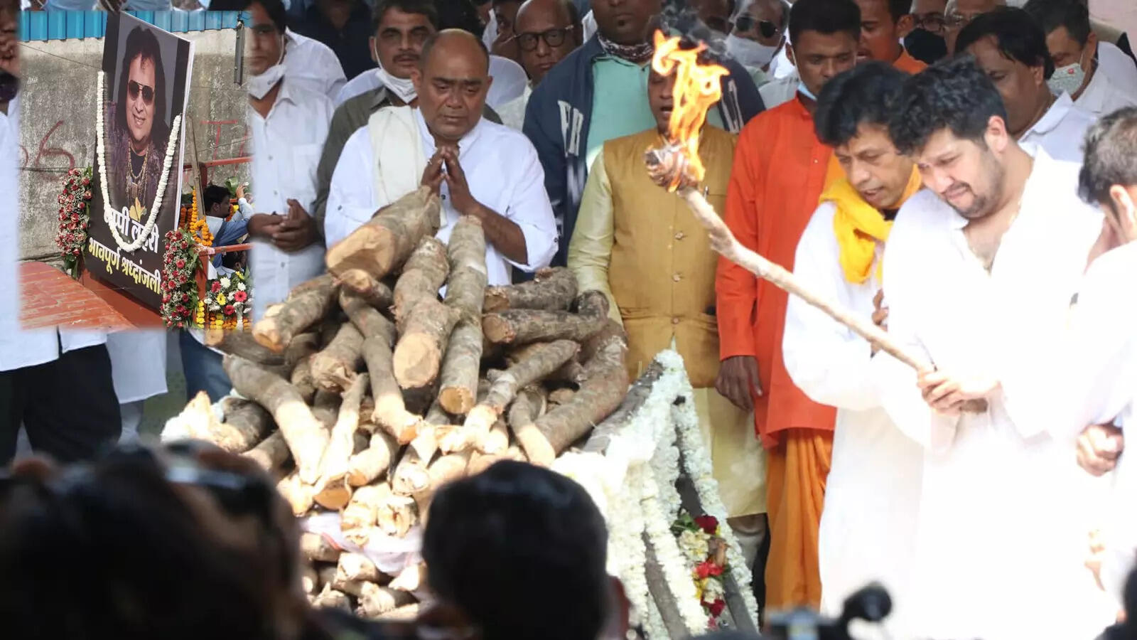 Final goodbye to 'Disco King' Bappi Lahiri: Teary-eyed Bappa Lahiri ...