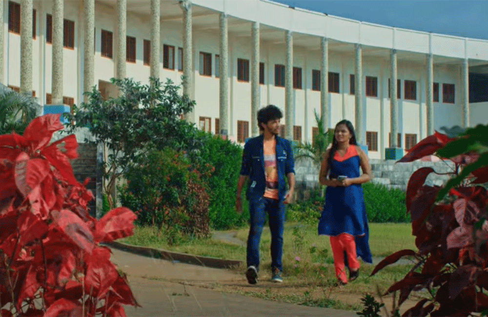 Batch Movie Show Time in Vijayawada | Batch in Vijayawada Theaters | eTimes