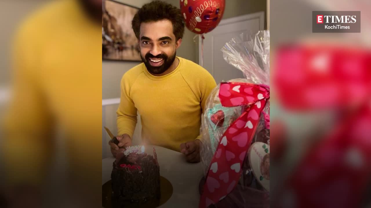 Check out Jacob Gregory playing with DQ's daughter!