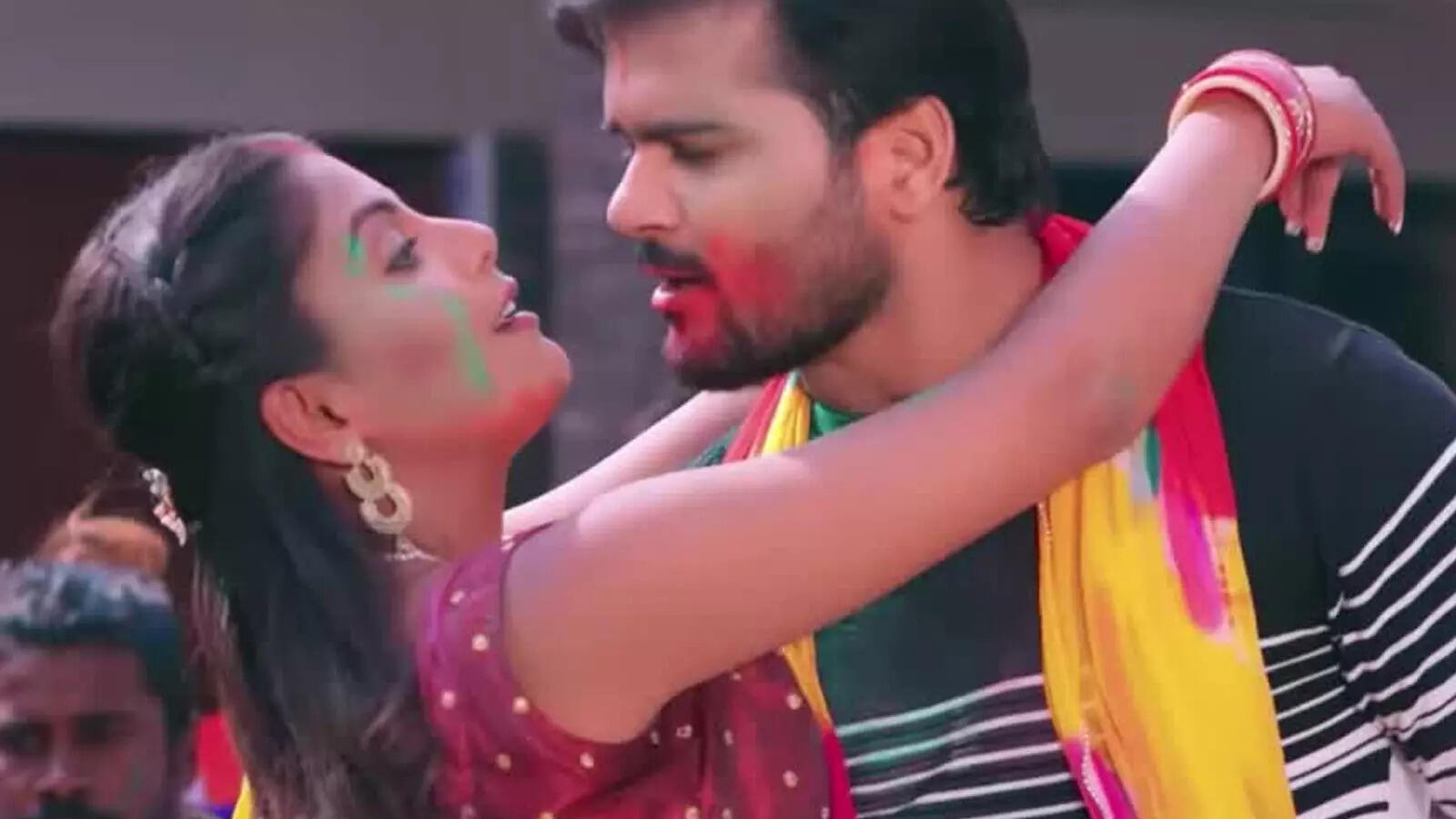 Arvind Akela Kallu's Bhojpuri Holi song 'Thank You So Much' is out