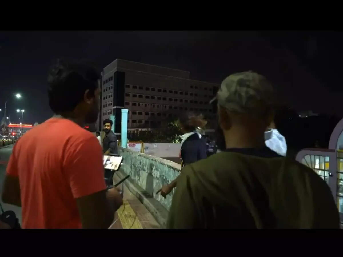 Director Manu Anand shares BTS video of complicated sequence in 'FIR ...