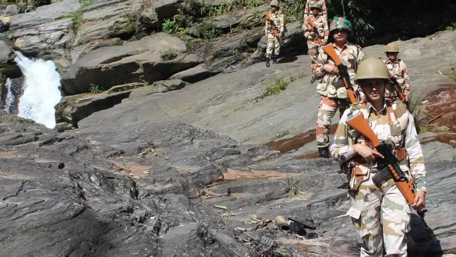 Women troops of Indo-Tibetan Border Police (ITBP) patrol in Arunachal ...