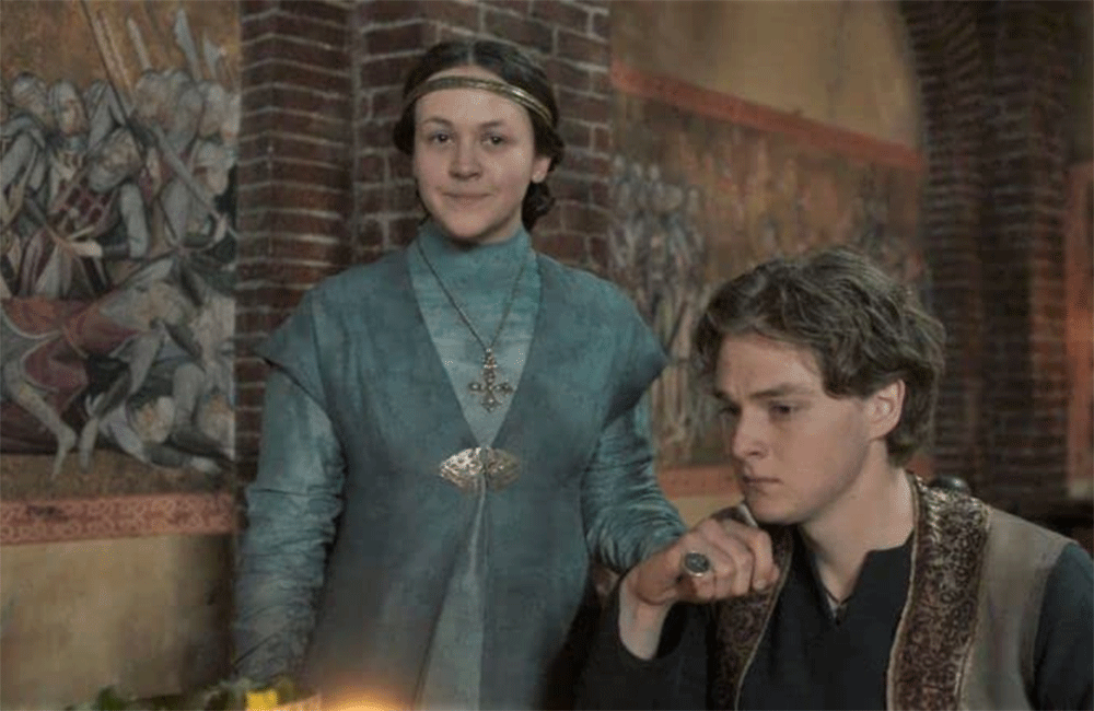 The Last Kingdom Web Series: Review, Trailer, Star Cast, Songs, Actress ...