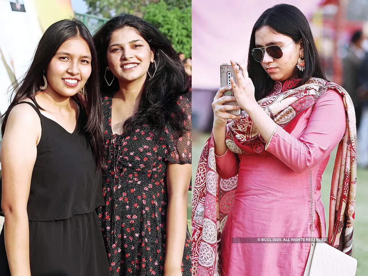 Students make the most of their college fest on campus | Events Movie News - Times of India