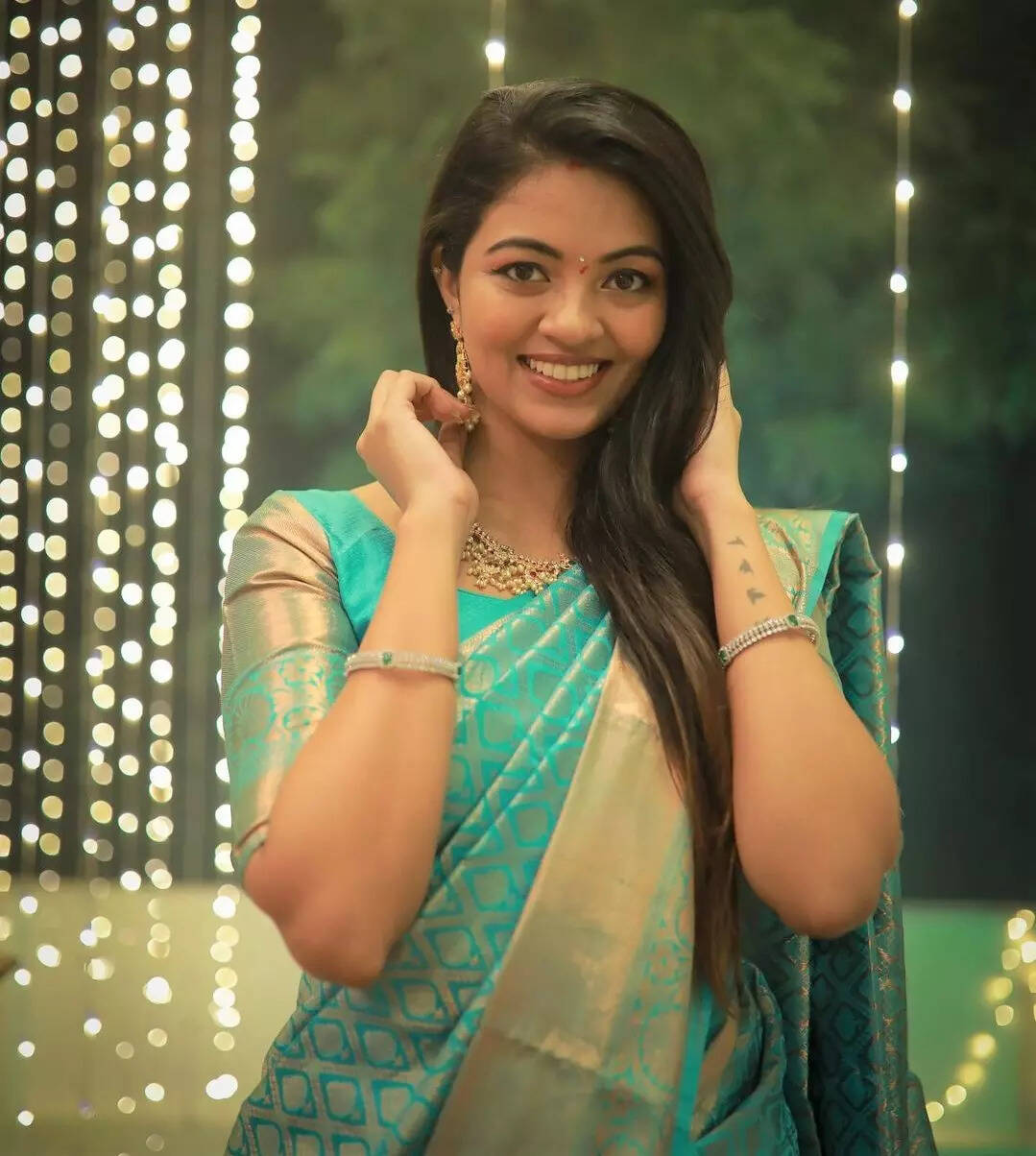 Five times Shreya Rao Kamavarapu made us go gaga over her sarees