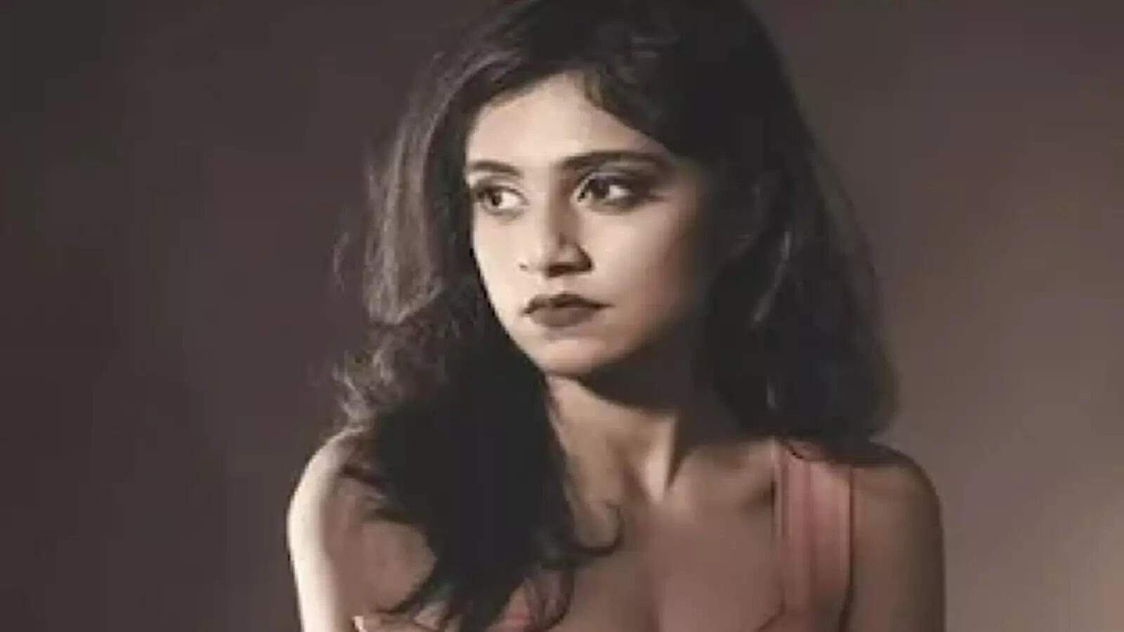 Zarin Shihab to act in the Malayalam film ‘Aattam’