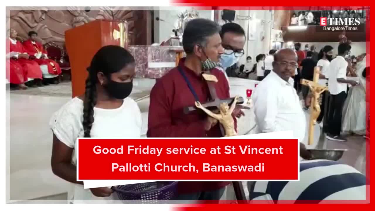 Good Friday service at St Vincent Pallotti Church, Banaswadi