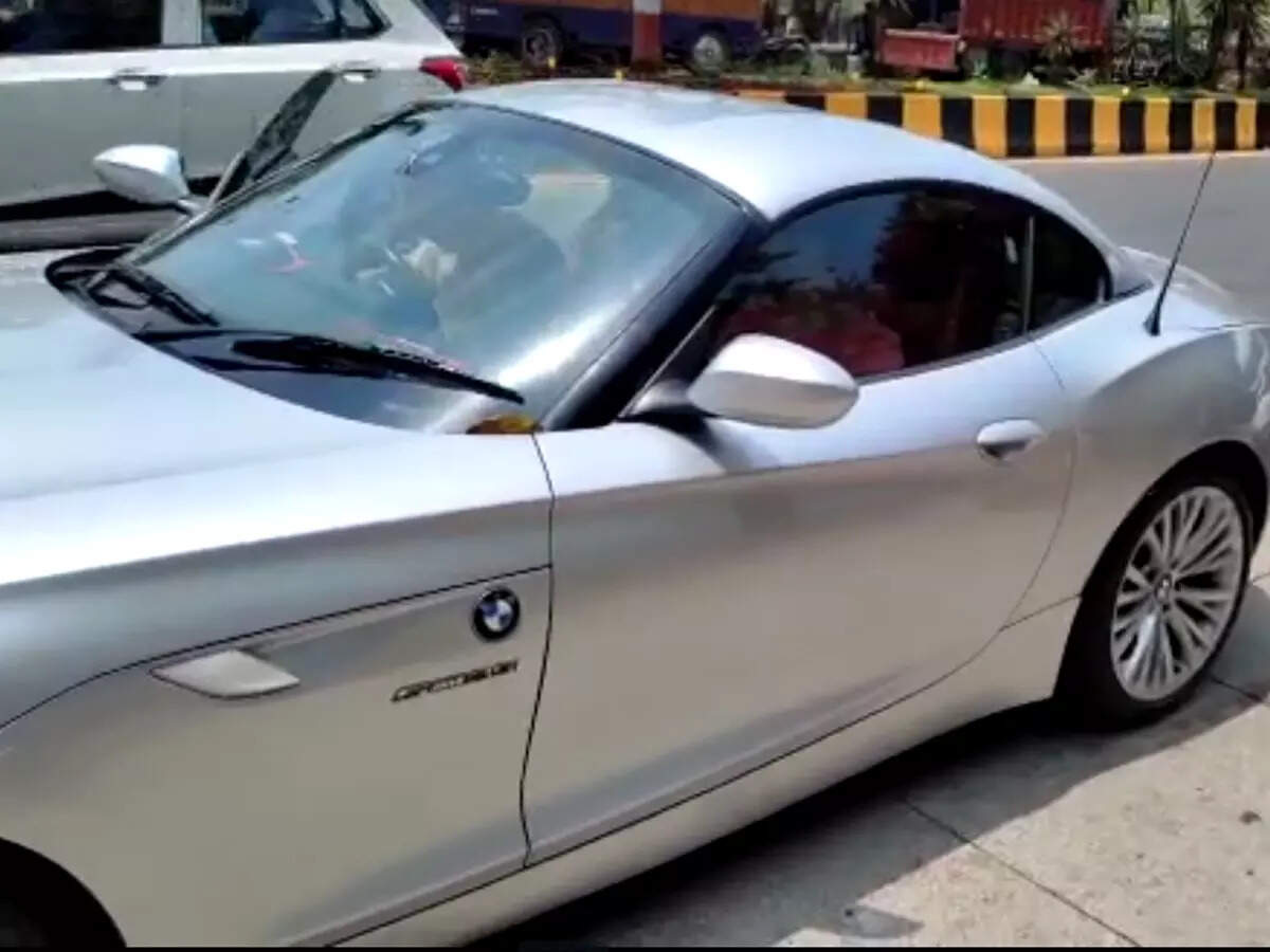 Varun Dhawan makes heads turn as he zooms around in a swanky luxury ...