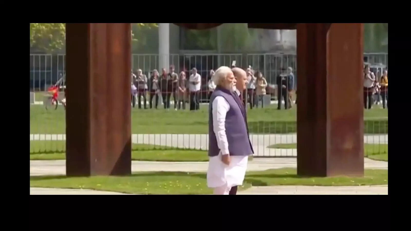 PM Modi receives guard of honour at Federal Chancellery in Berlin