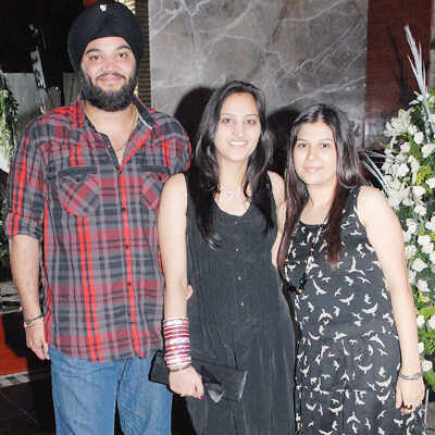 Mahima and Karieen Bawa during Nainpreet Arora's birthday party at ...