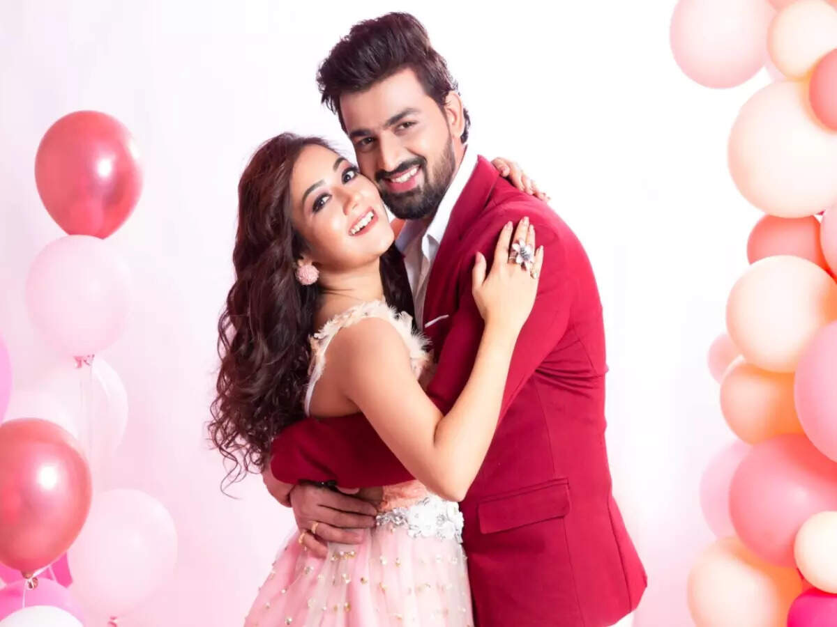 These photos of Rudrajit Mukherjee and Promita Chakrabartty are soaked ...