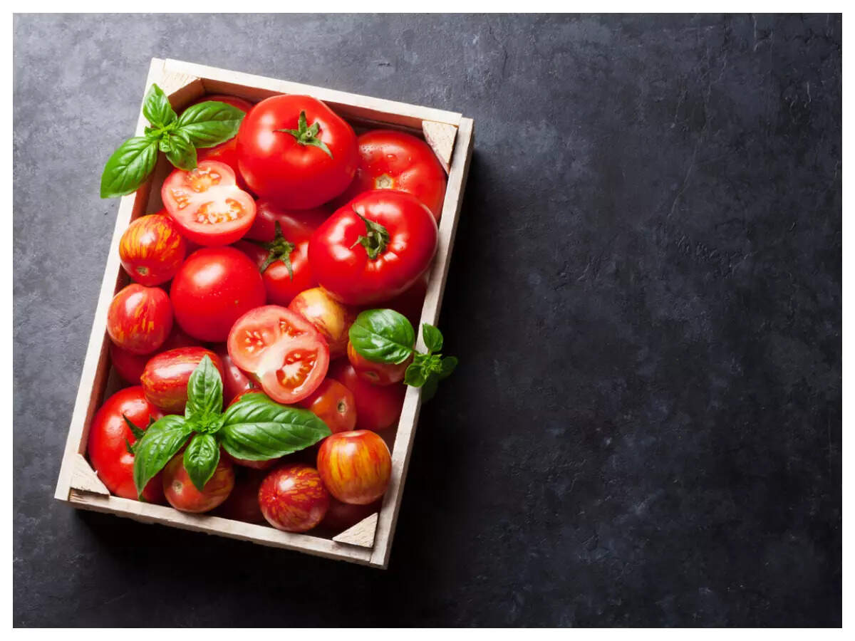 Don’t throw away tomato peels: Here are some brilliant ways to use them