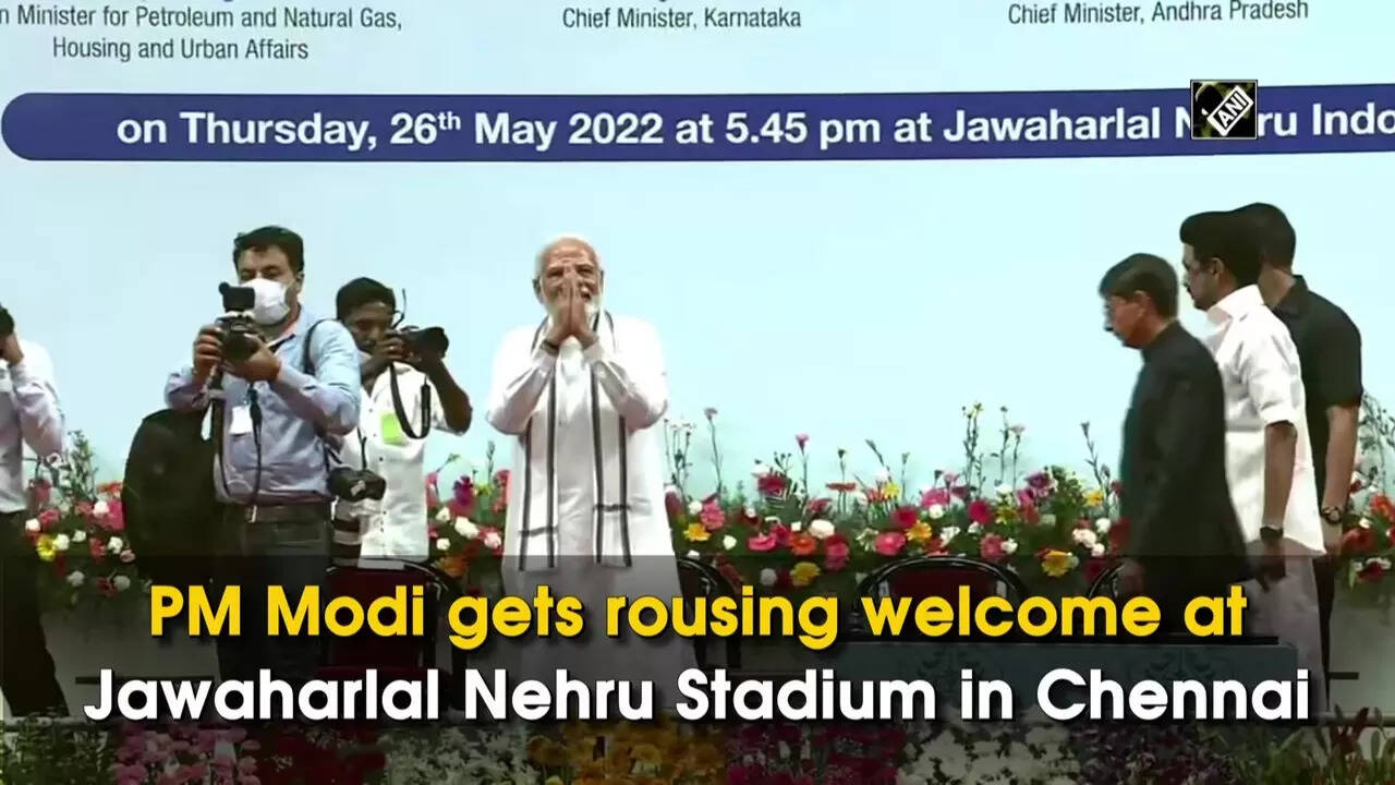 pm modi: PM Modi gets rousing welcome at Jawaharlal Nehru Stadium in Chennai
