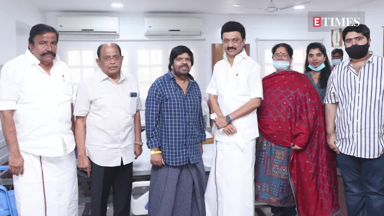 Fans rejoice as T Rajendar's latest picture from the hospital surfaces ...