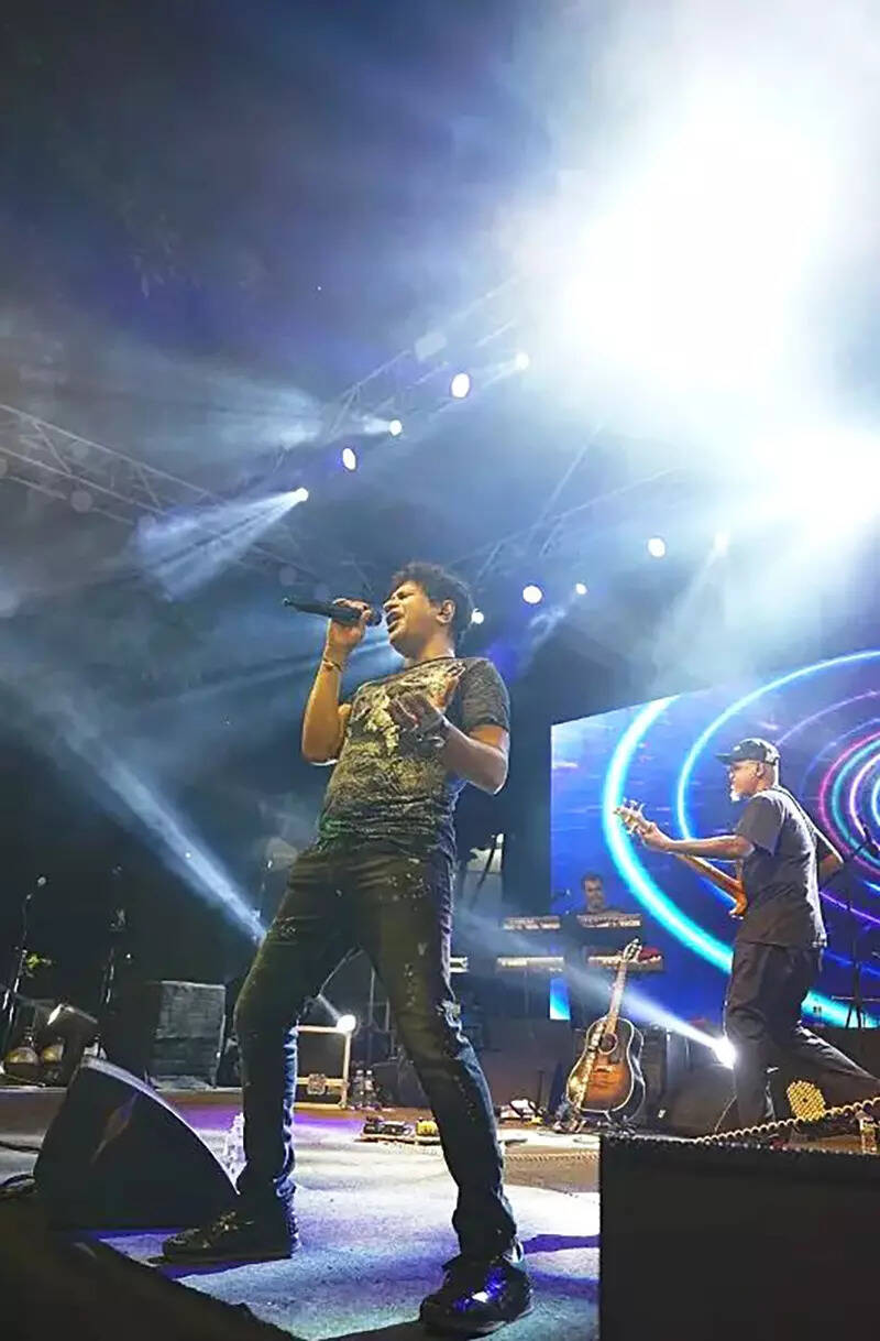 Singer KK passes away: Unmissable pictures and moments from his live ...