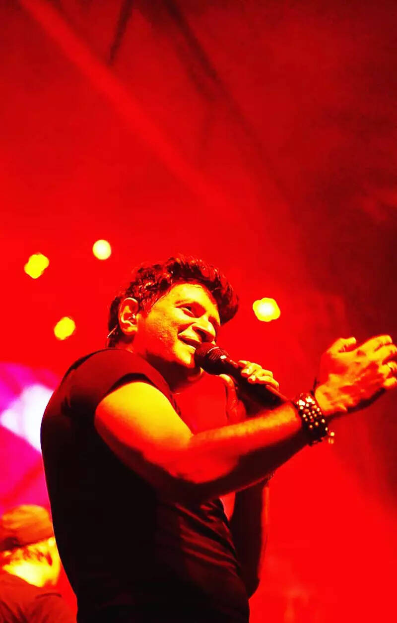 Singer KK passes away: Unmissable pictures and moments from his live ...