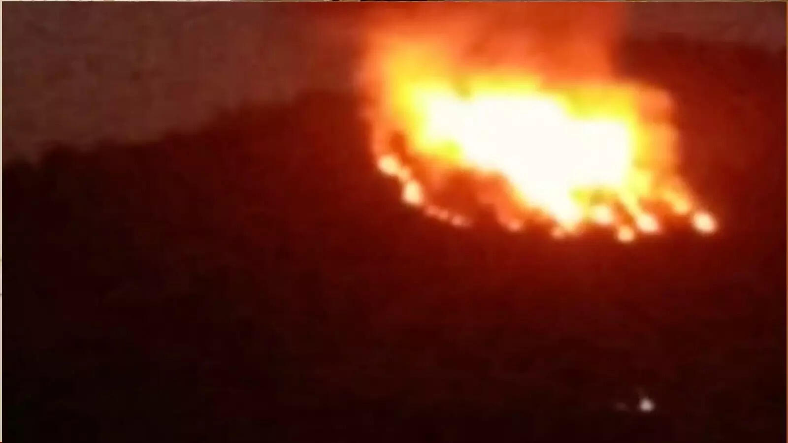 rajouri: Massive forest fire breaks out in Rajouri district