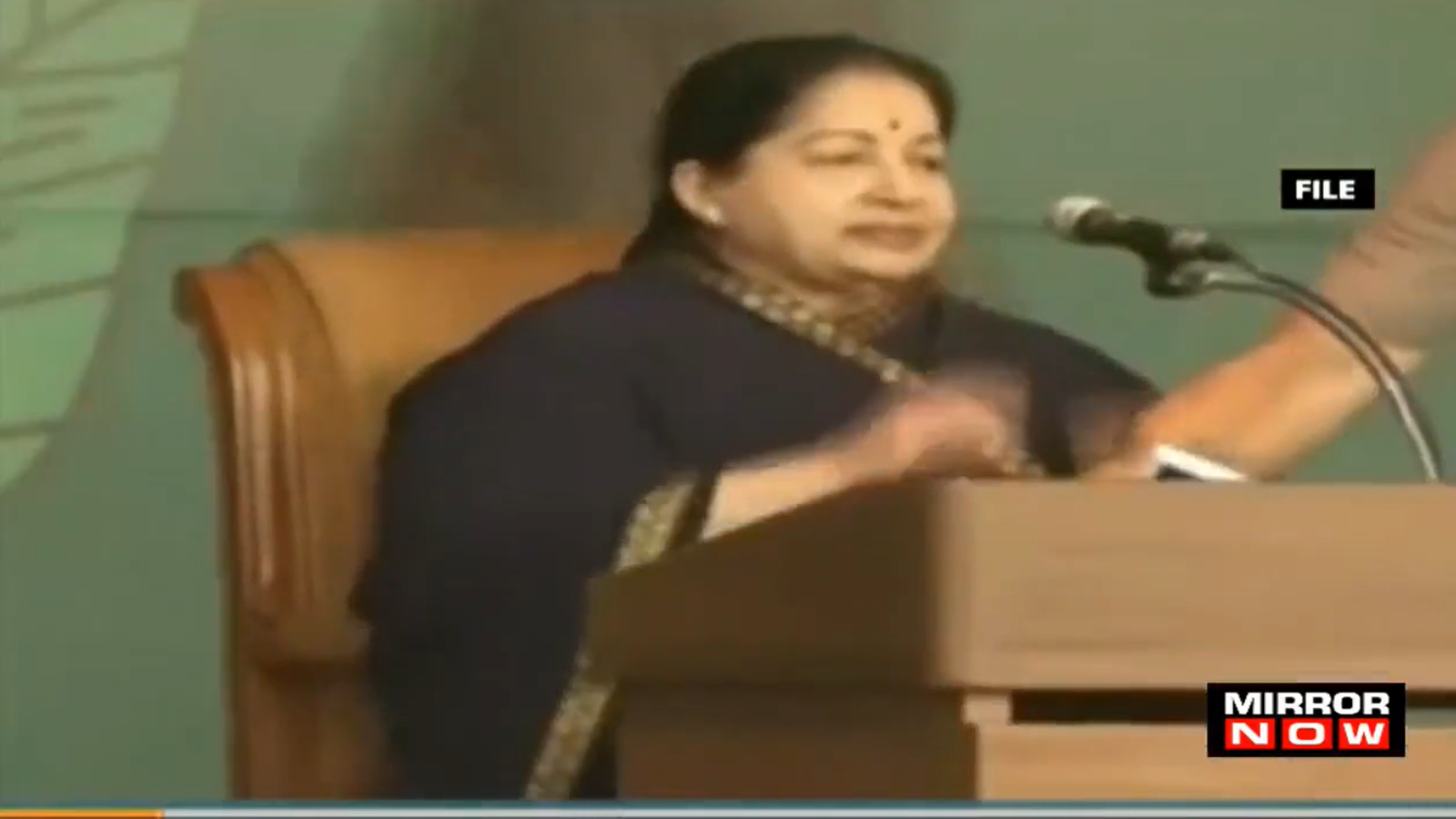 Jayalalitha's probe commission demands extension of date to submit report